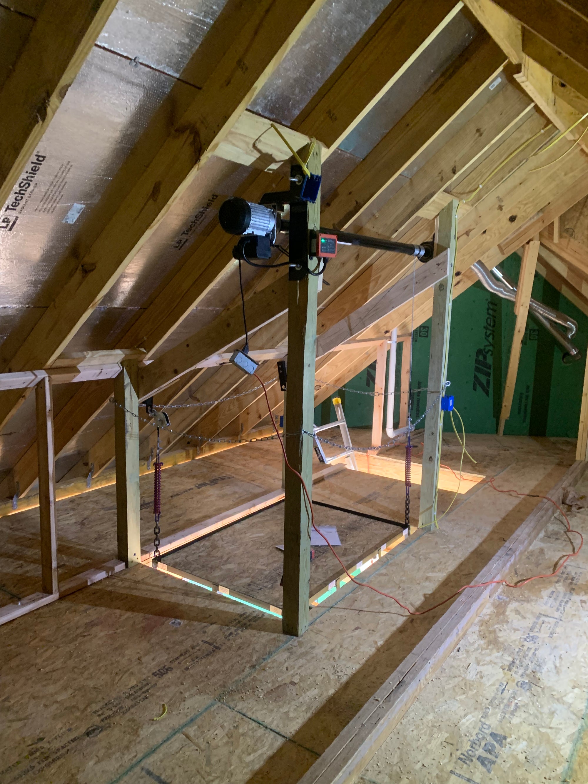500 lb Post Style Attic Lift – 42" x 60" Platform